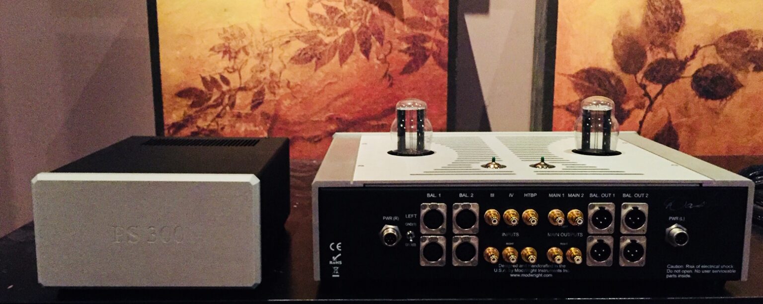 LS300 Balanced Tube Preamplifier - ModWright Instruments